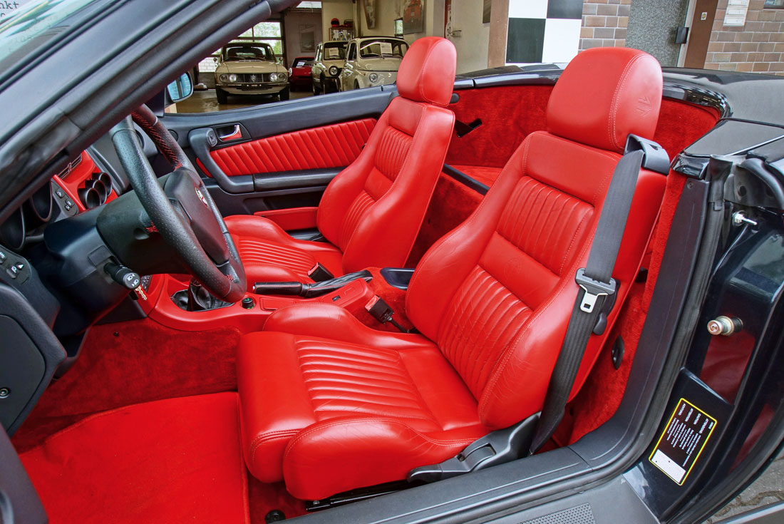 Alfa Romeo 916 Spider – Sporting-Cars