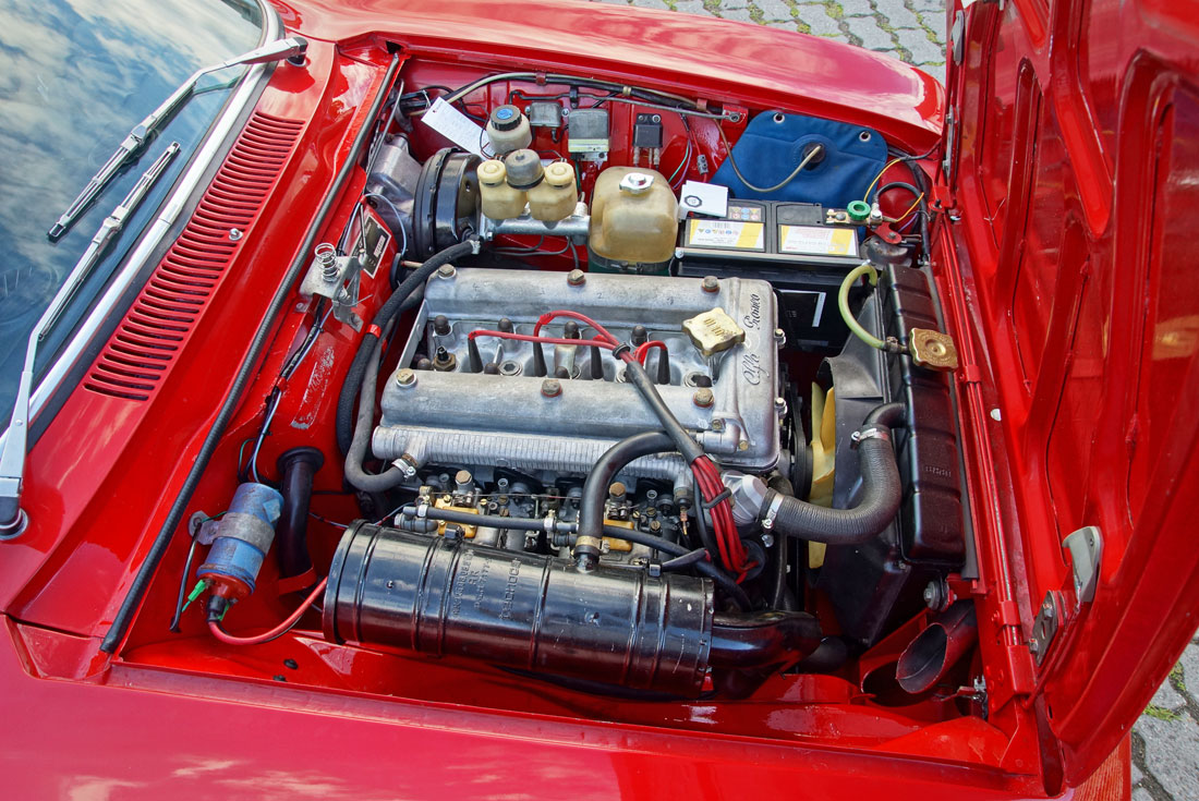 Alfa Romeo GT 2000 Veloce – Sporting-Cars